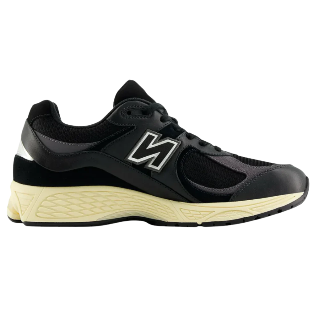 New Balance M2002RIB Black/Cream - Heren Sneaker - M2002RIB